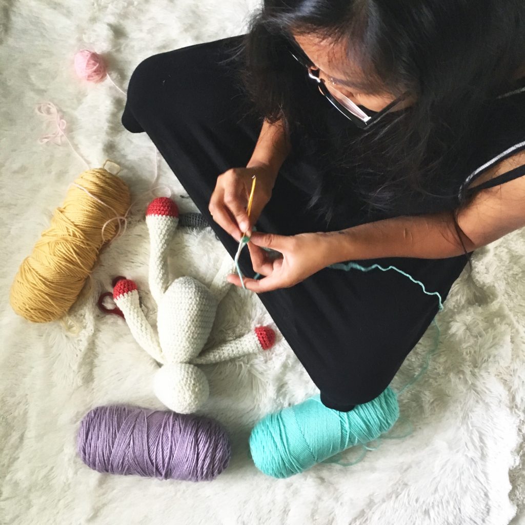 How to Prepare and Rock a Handmade Production Line - Knits and Knots by AME