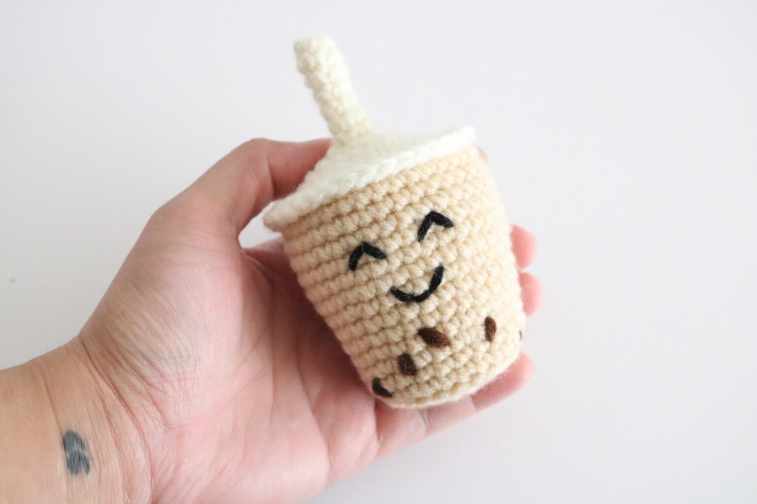 Free Kawaii Amigurumi Spam Musubi Crochet Pattern - KKAME