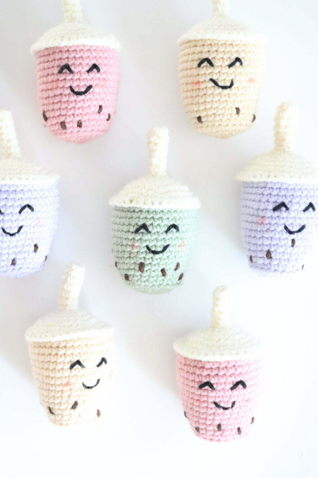 How to Crochet a No-Sew Amigurumi Boba Tea - Knits and Knots by AME