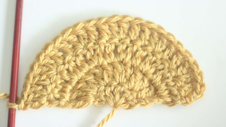 How to Crochet A Half Circle Step-by-Step for Beginners