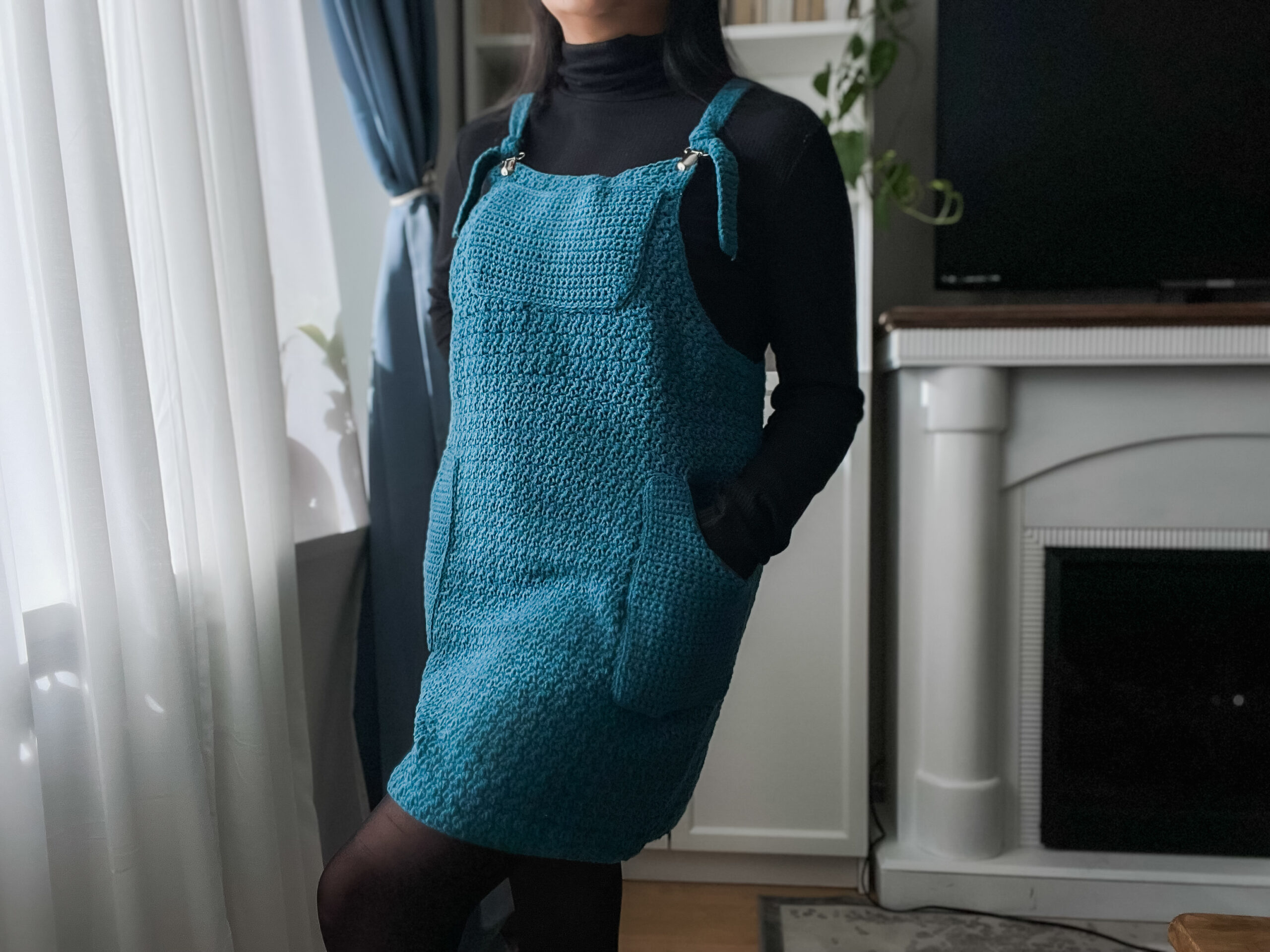 How to Make a Crochet Overall Dress for Fall - KKAME Designs