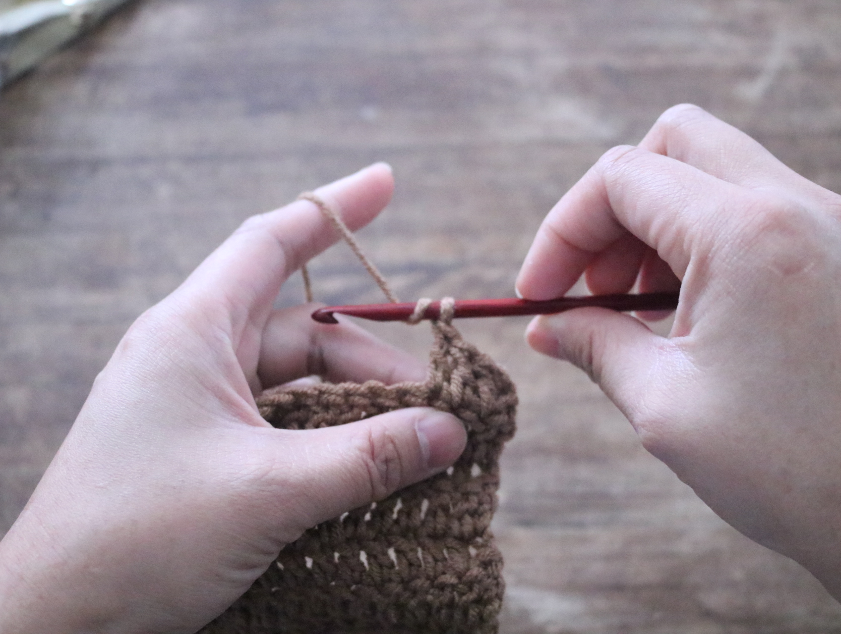 How to Hold a Crochet Hook and Yarn for Beginners - Knits and Knots by AME