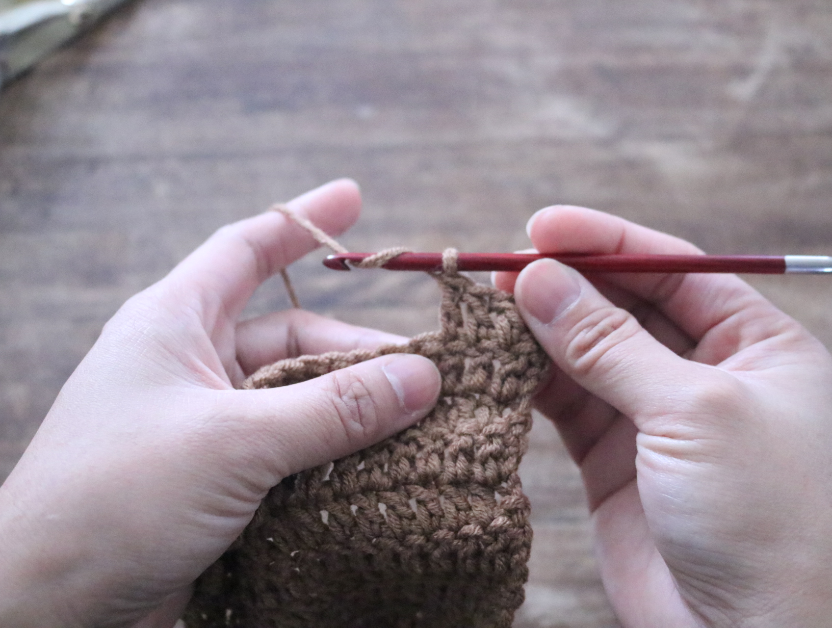 How to Hold a Crochet Hook and Yarn for Beginners - Knits and Knots by AME